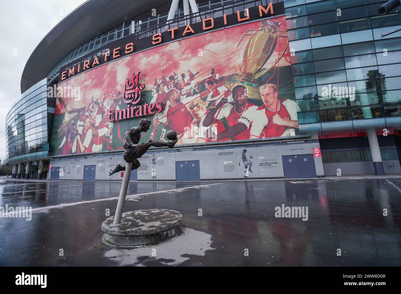 Arsenal Emirates Stadium, North London Stock Photo - Alamy