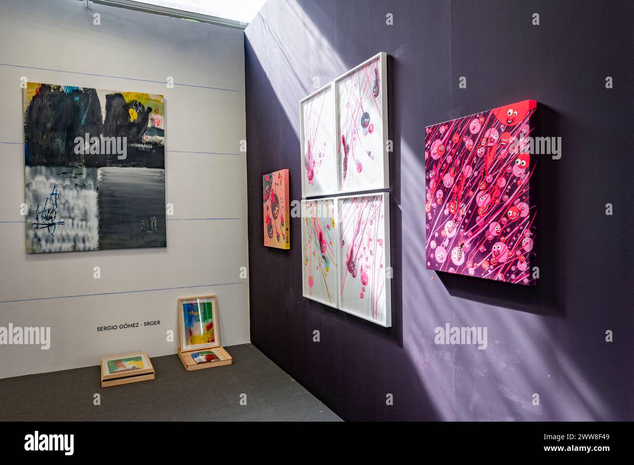 A general view of the stands of the art galleries present at Urvanity ...