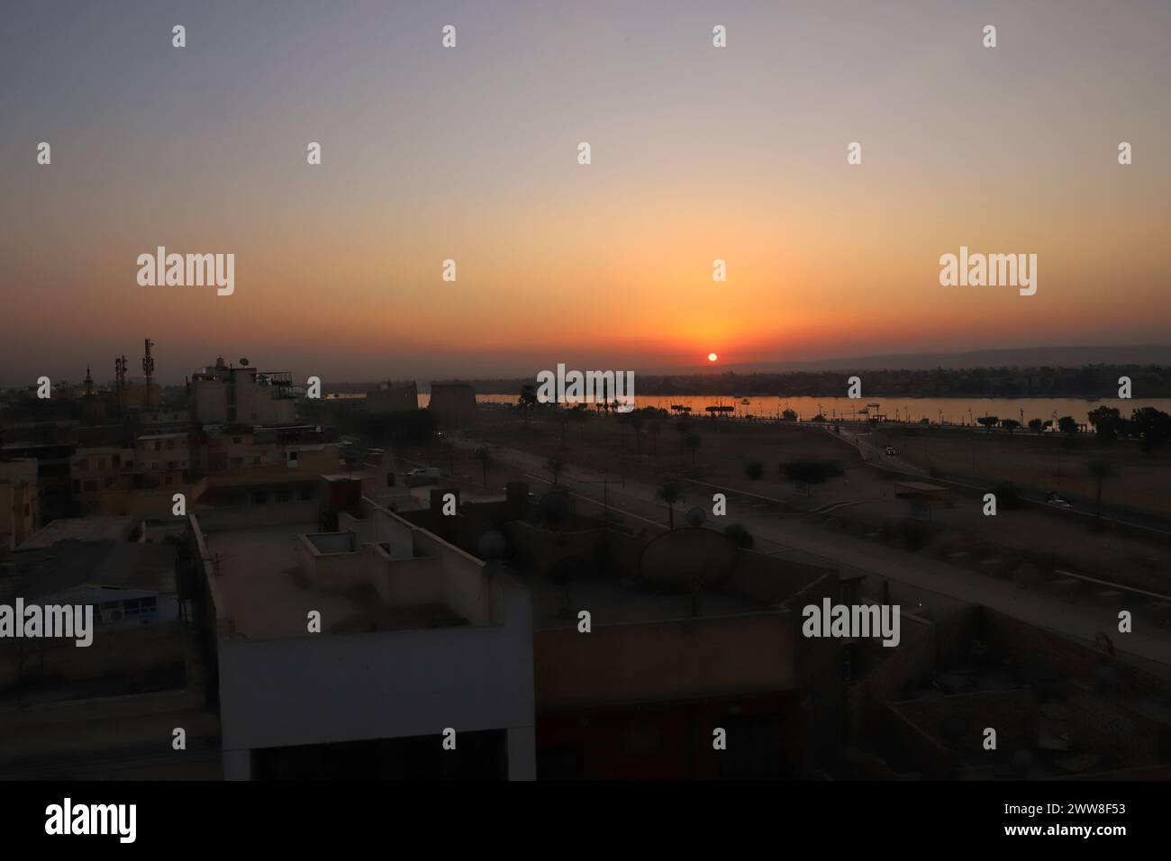 Unique sunset at Luxor Aswan Egypt. Beautiful sunset over the Nile ...