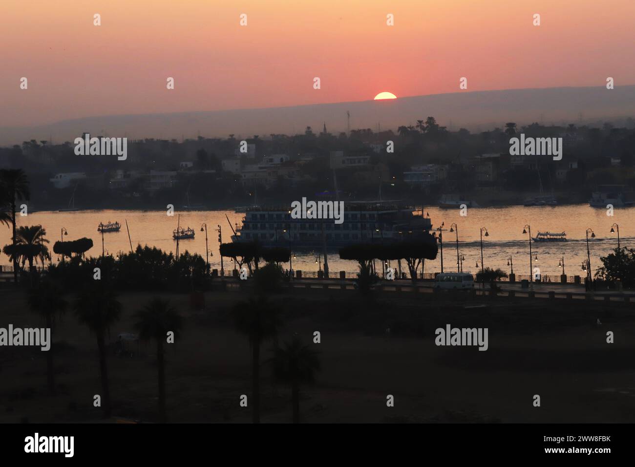 Unique sunset at Luxor Aswan Egypt. Beautiful sunset over the Nile ...