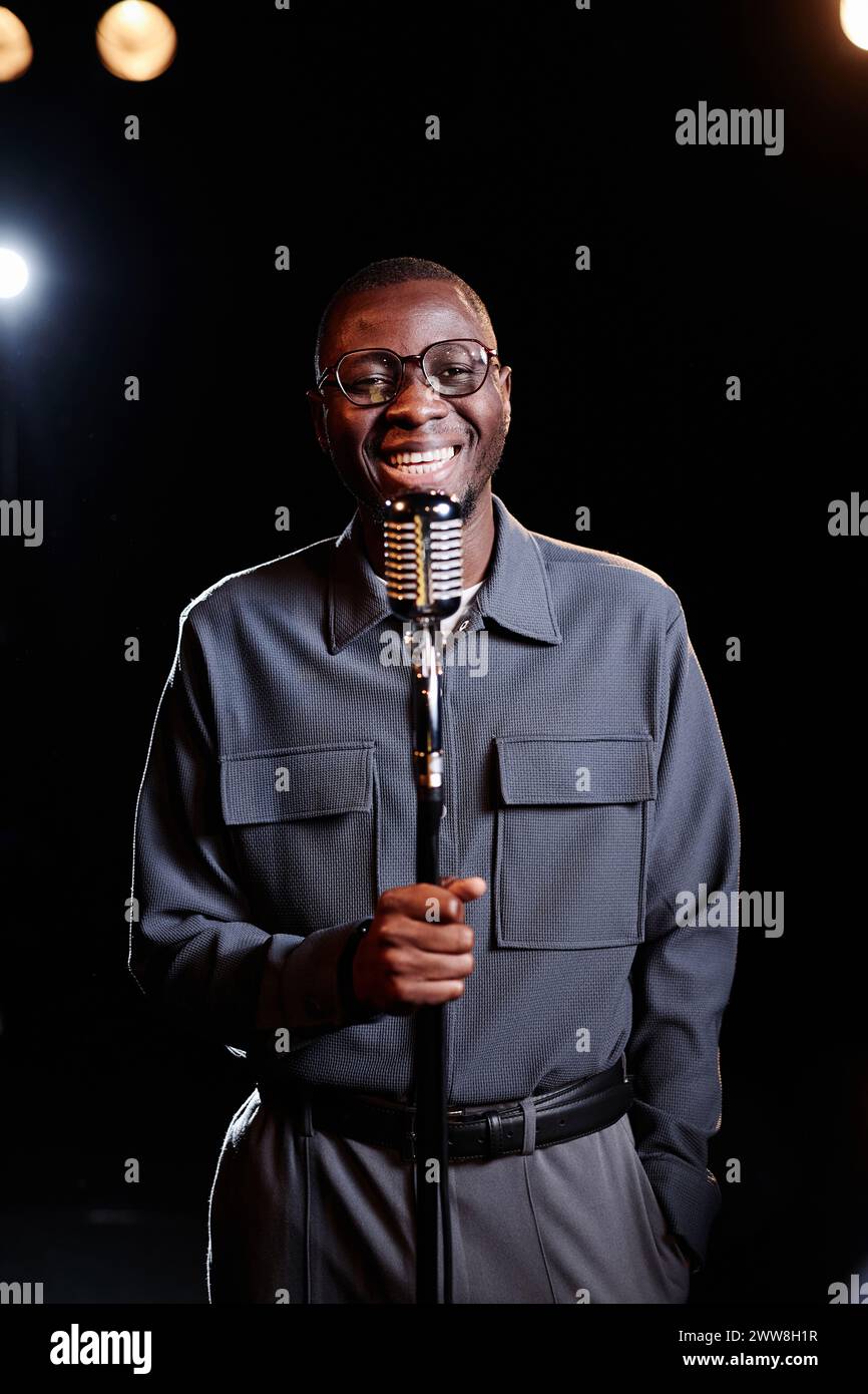 Improv comedy theater hi-res stock photography and images - Alamy