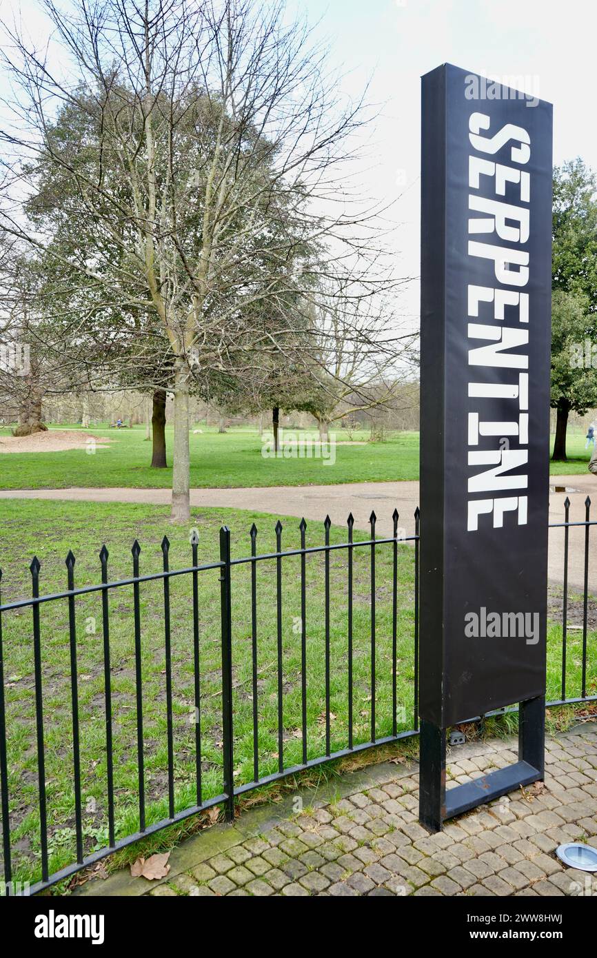 The Serpentine Gallery, an Art Gallery in Kensington Gardens Stock ...