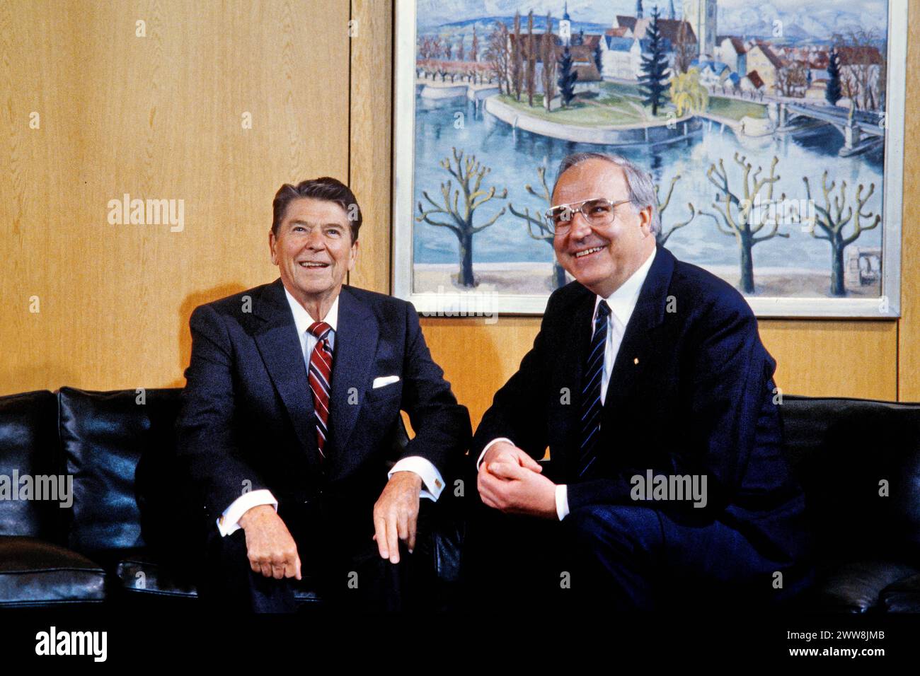 Ronald Reagan und Helmut Kohl Archiv Foto Ronald Reagan und Helmut Kohl ...