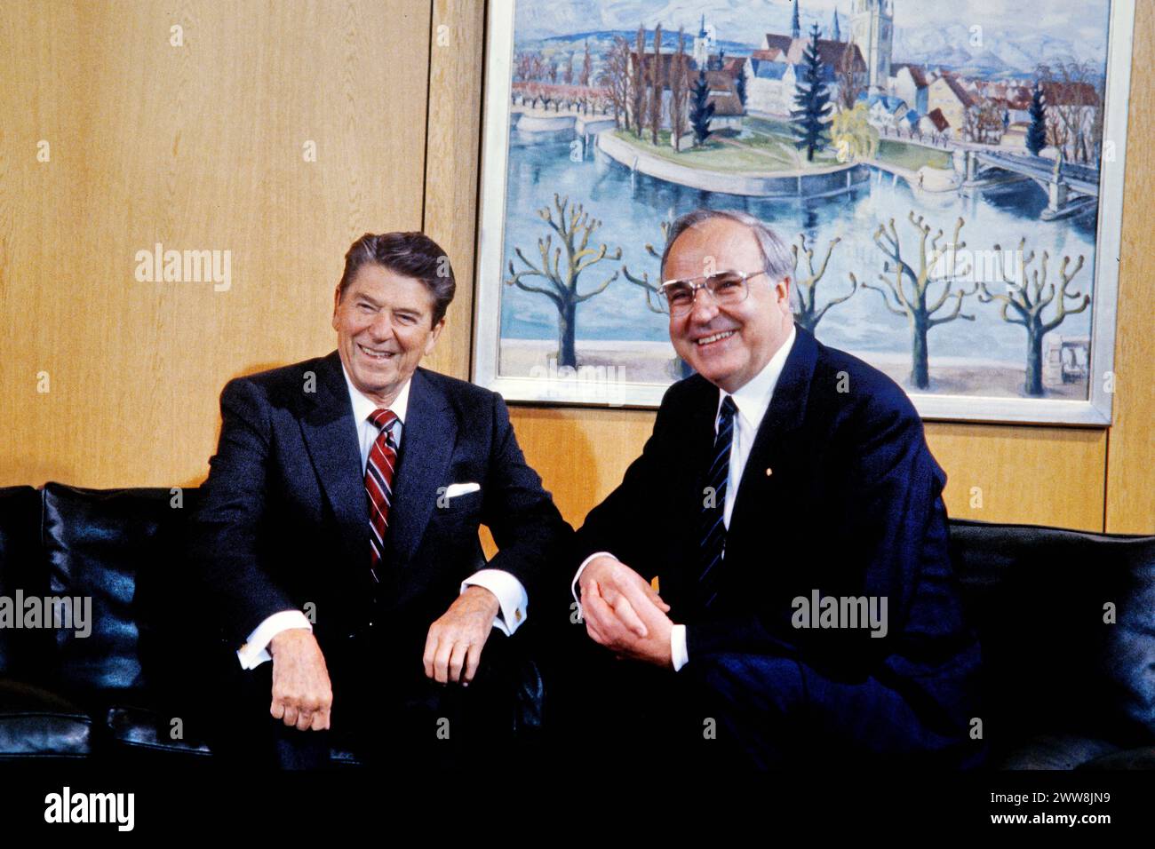 Ronald Reagan und Helmut Kohl Archiv Foto Ronald Reagan und Helmut Kohl ...