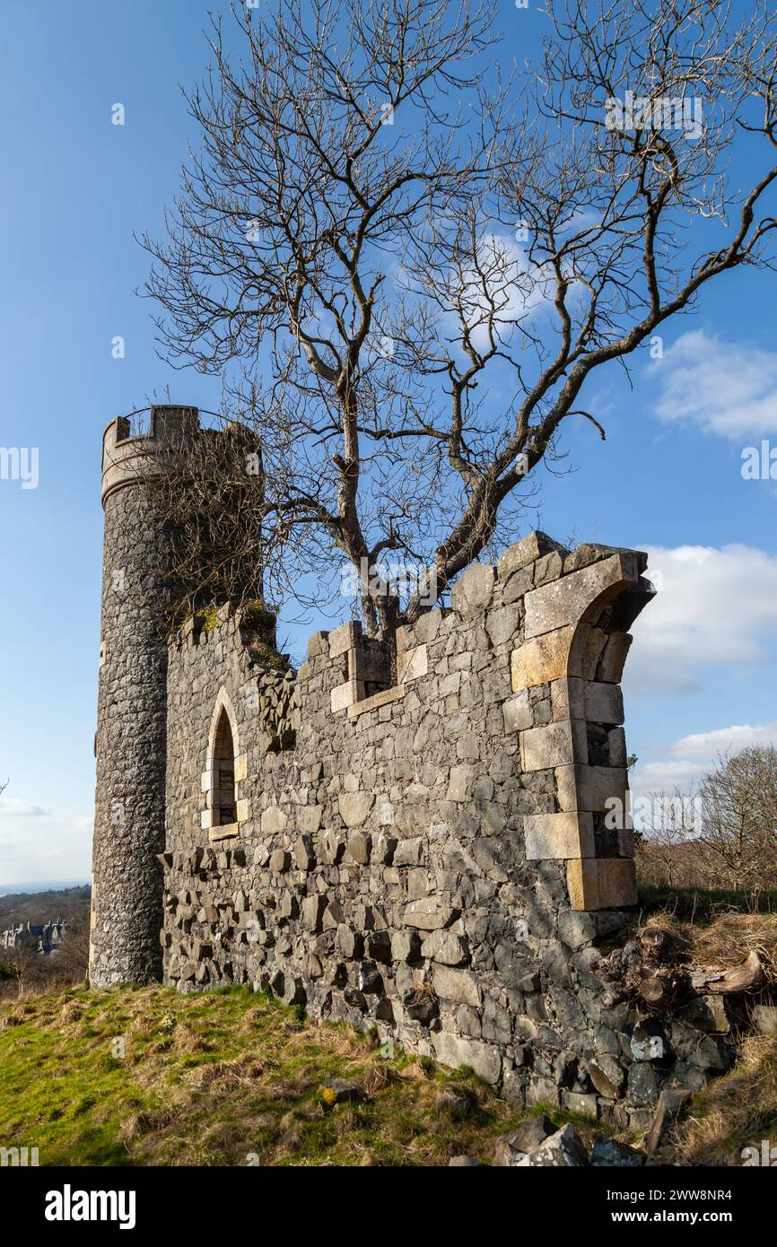 Balcarres folly hi-res stock photography and images - Alamy