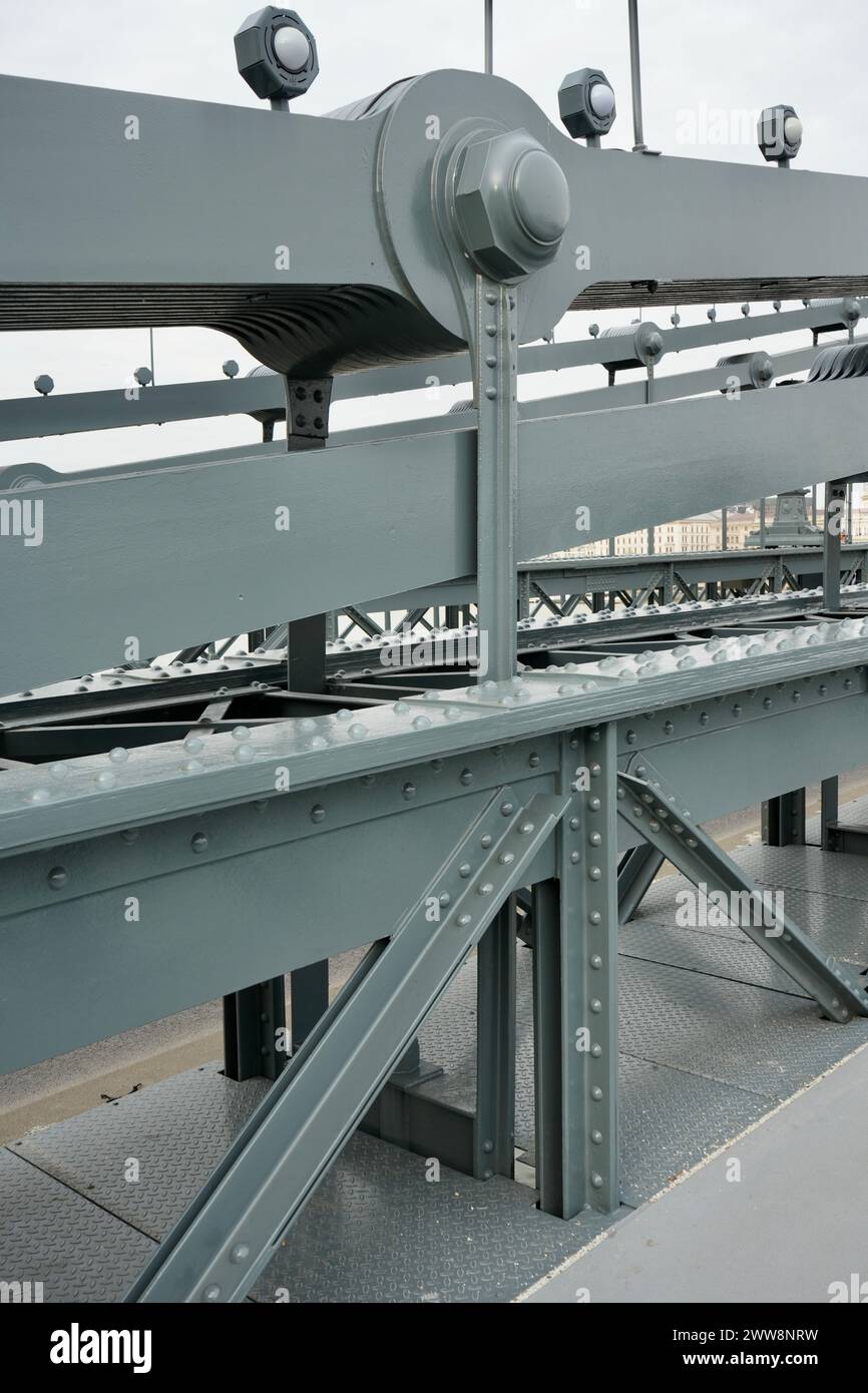 Metal Construction details on The Széchenyi Chain Bridge, opened in ...