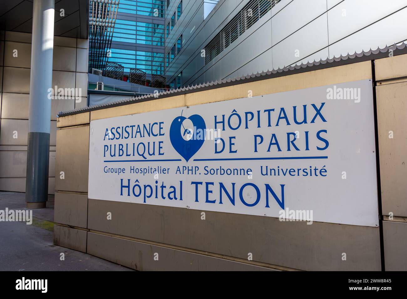 Sign of the Tenon hospital (Meyniel building), The Hôpital Tenon is ...