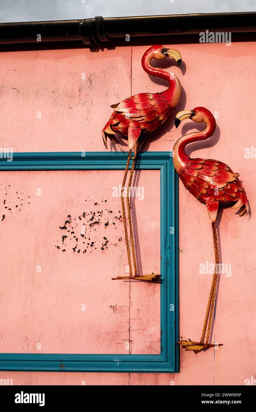 Wacky art hi-res stock photography and images - Alamy