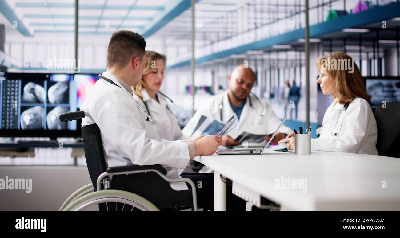 Medical Doctor Training Meeting. Healthcare Group In Hospital Stock ...