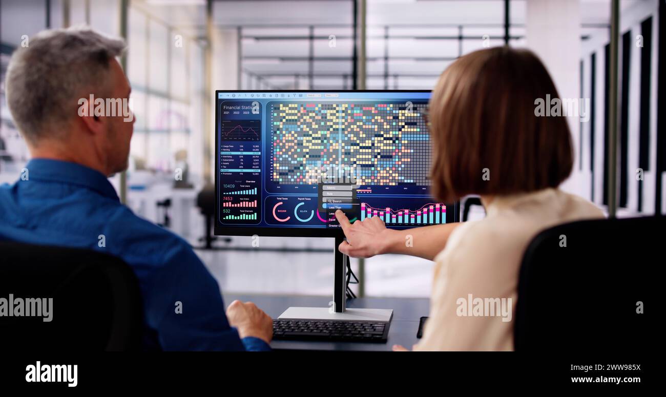 Data Analyst Using Data Analytics KPI Dashboard Stock Photo - Alamy