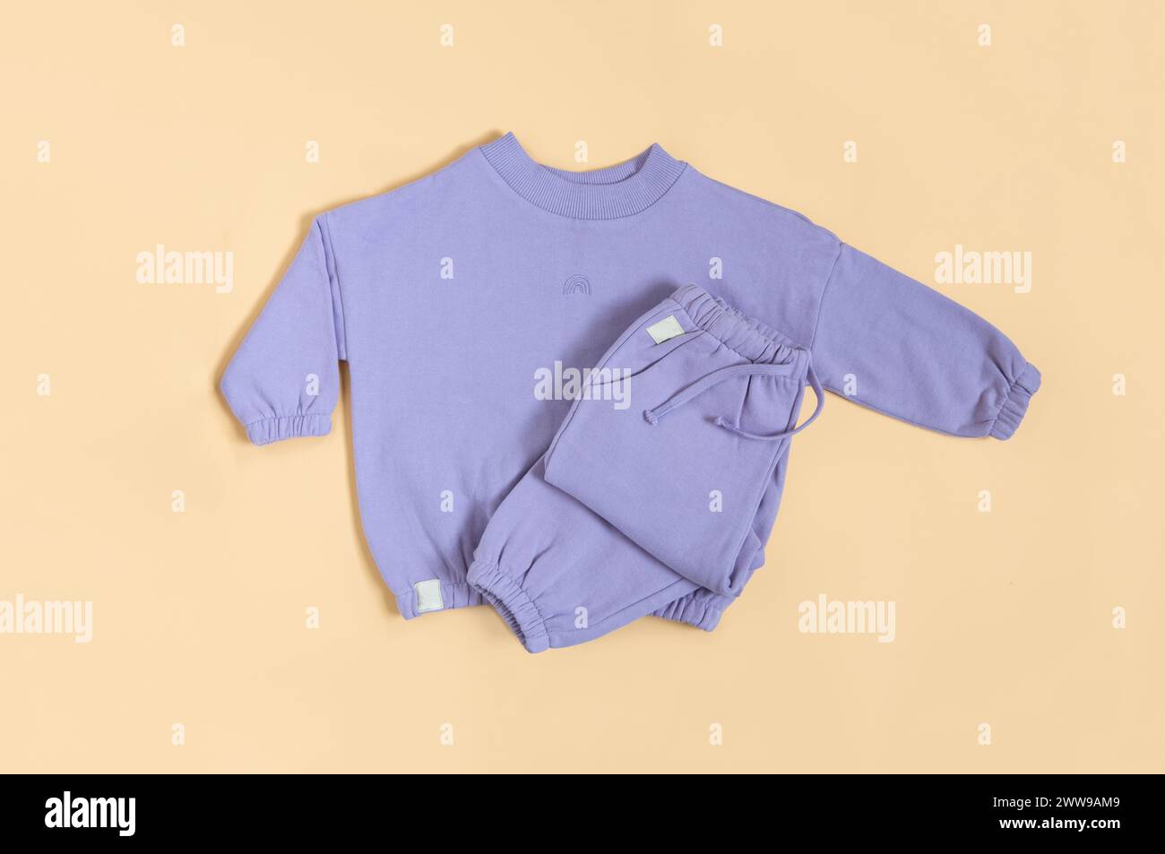 Kids outfit hi-res stock photography and images - Alamy