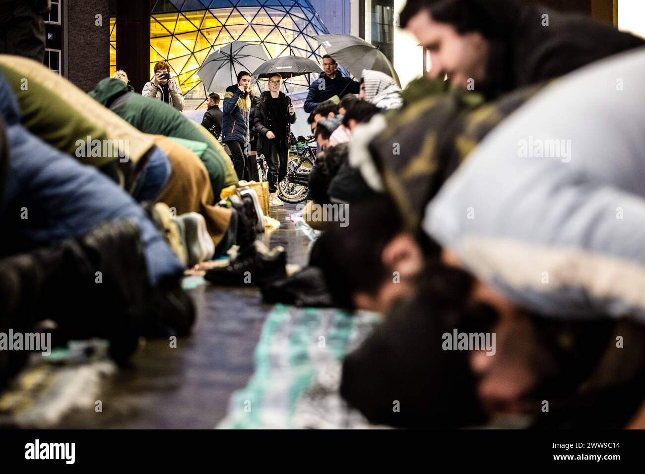 Ramadan iftar palestine hi-res stock photography and images - Alamy