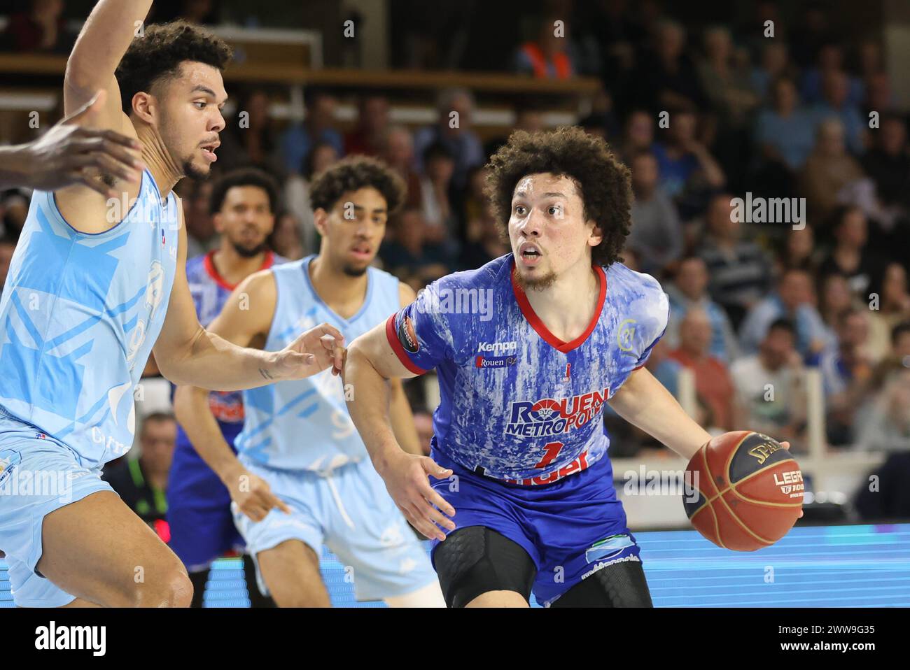 Thierry Larret/Maxppp. Basket Pro B : JA Vichy vs Rouen Metropole. Le ...
