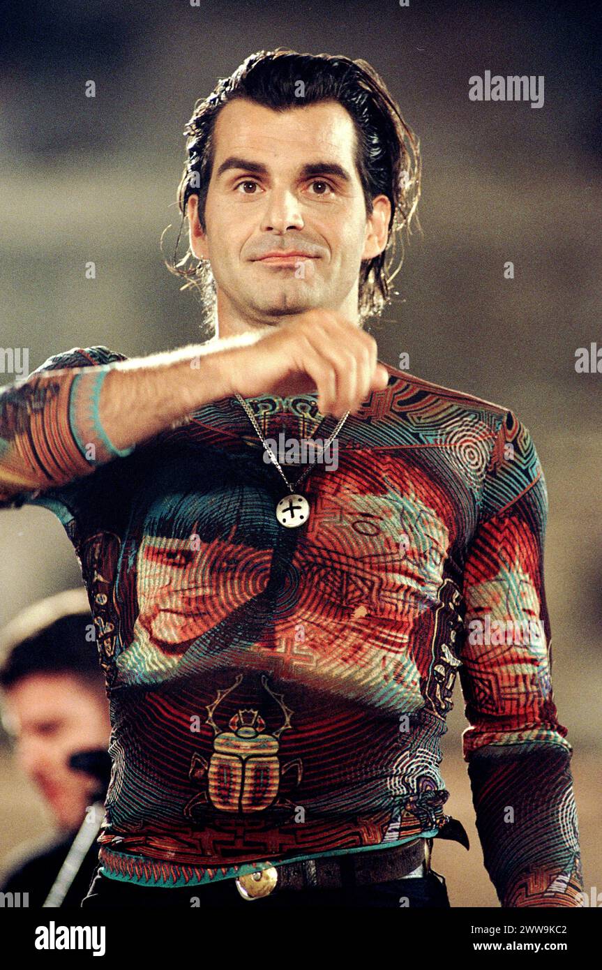 Napoli Italy 31/08/1997 : Piero Pelù, Italian singer of the rock group ...