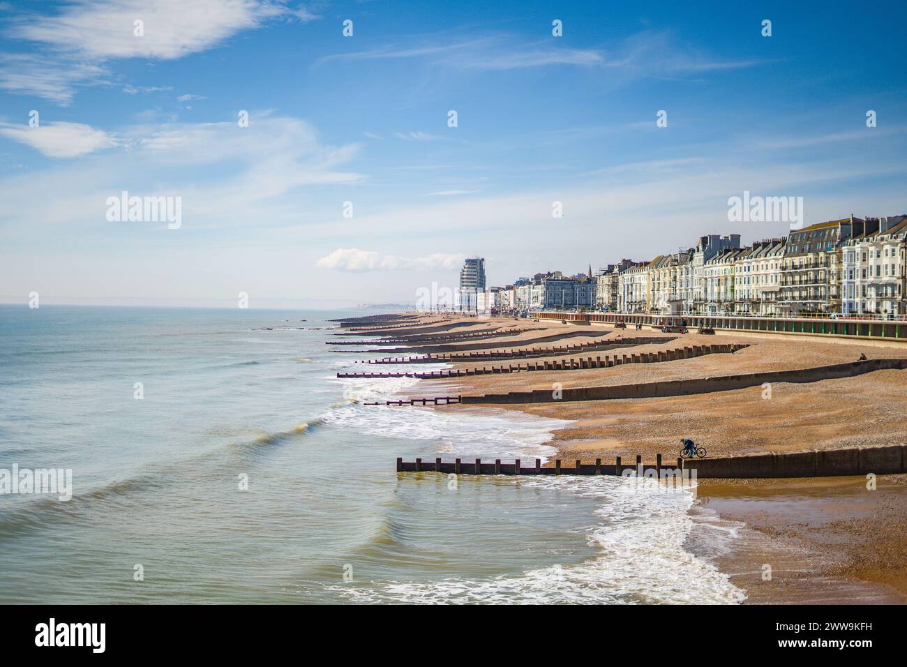 Seaside in hasting hi-res stock photography and images - Alamy