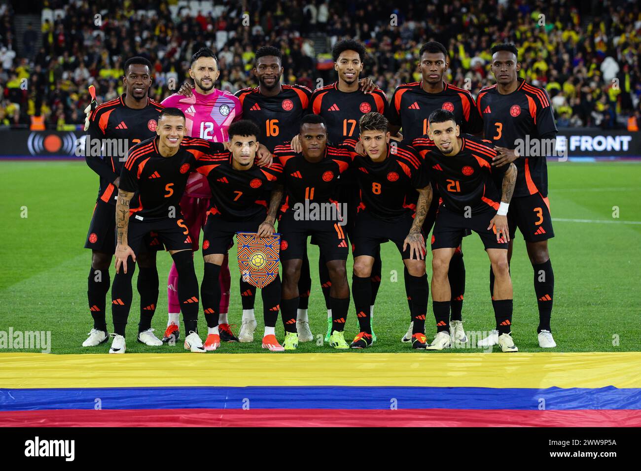 Colombia team photo hi-res stock photography and images - Alamy