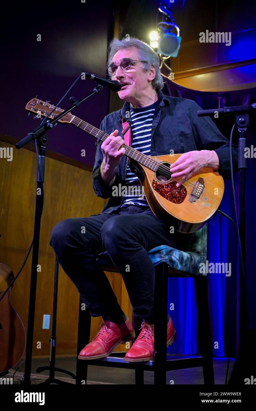 Cittern hi-res stock photography and images - Alamy