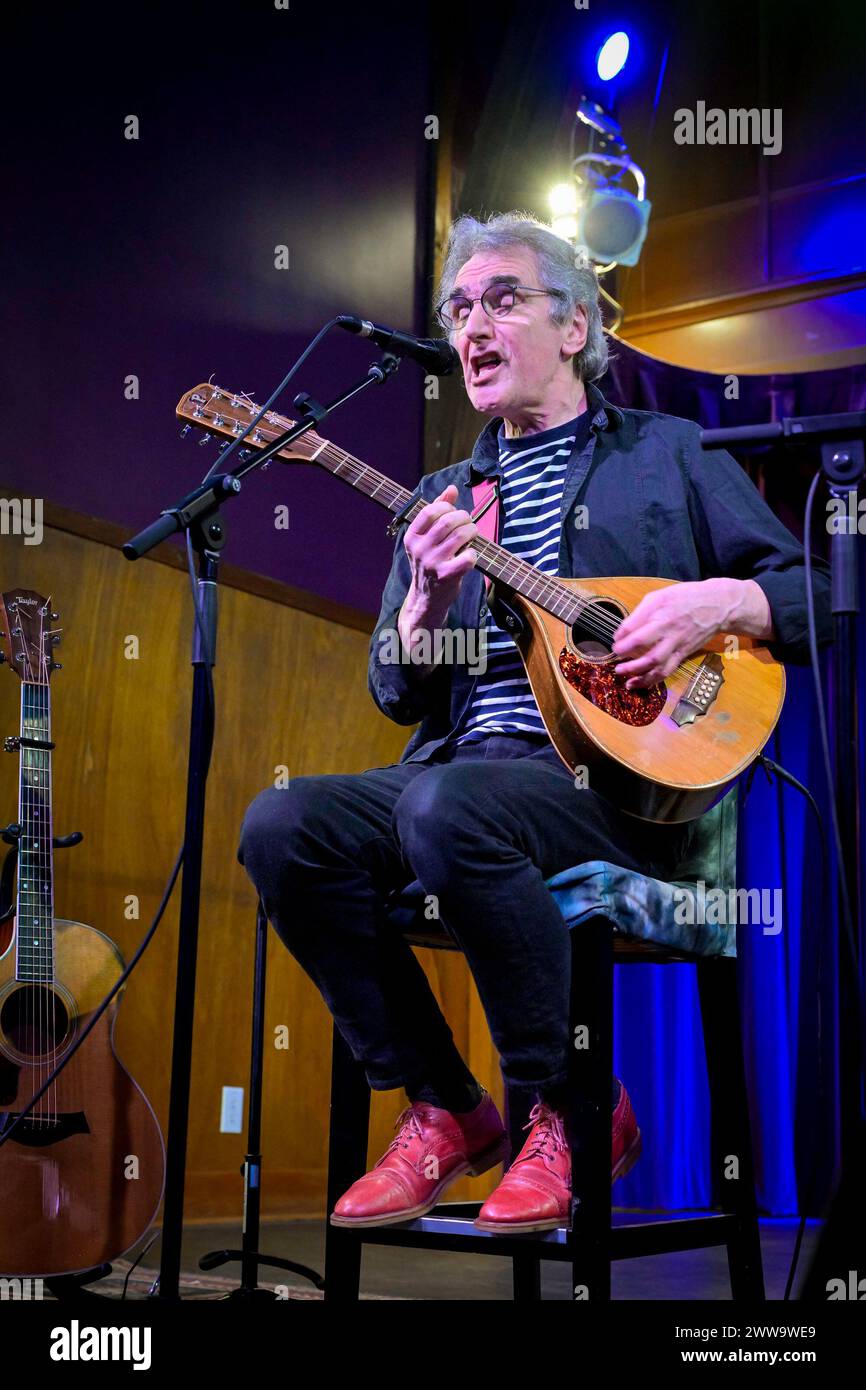 Cittern hi-res stock photography and images - Alamy