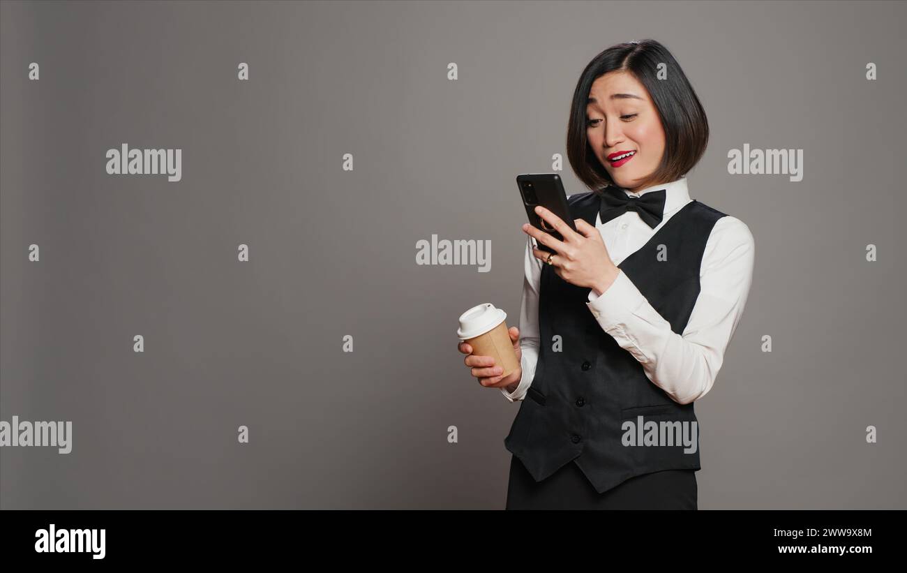 Concierge personnel drinking cup hi-res stock photography and images ...