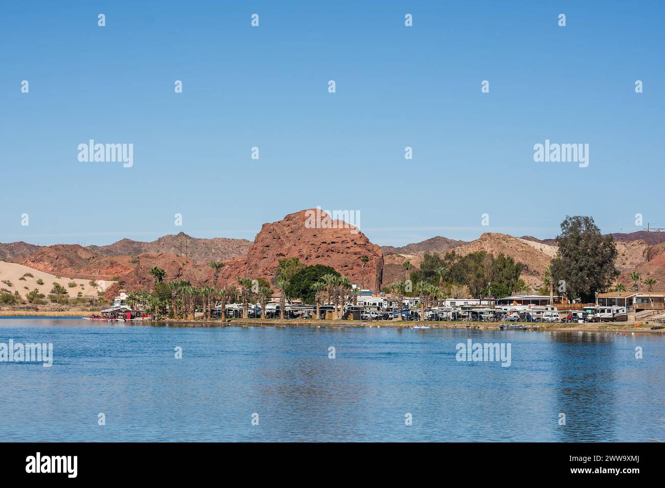 Campgrounds and resorts along the Colorado River below the Parker Dam ...