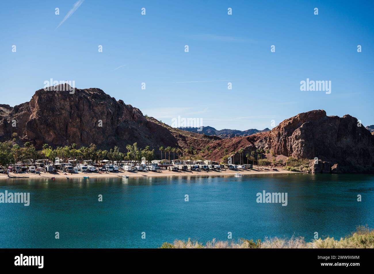 Campgrounds and resorts along the Colorado River below the Parker Dam ...