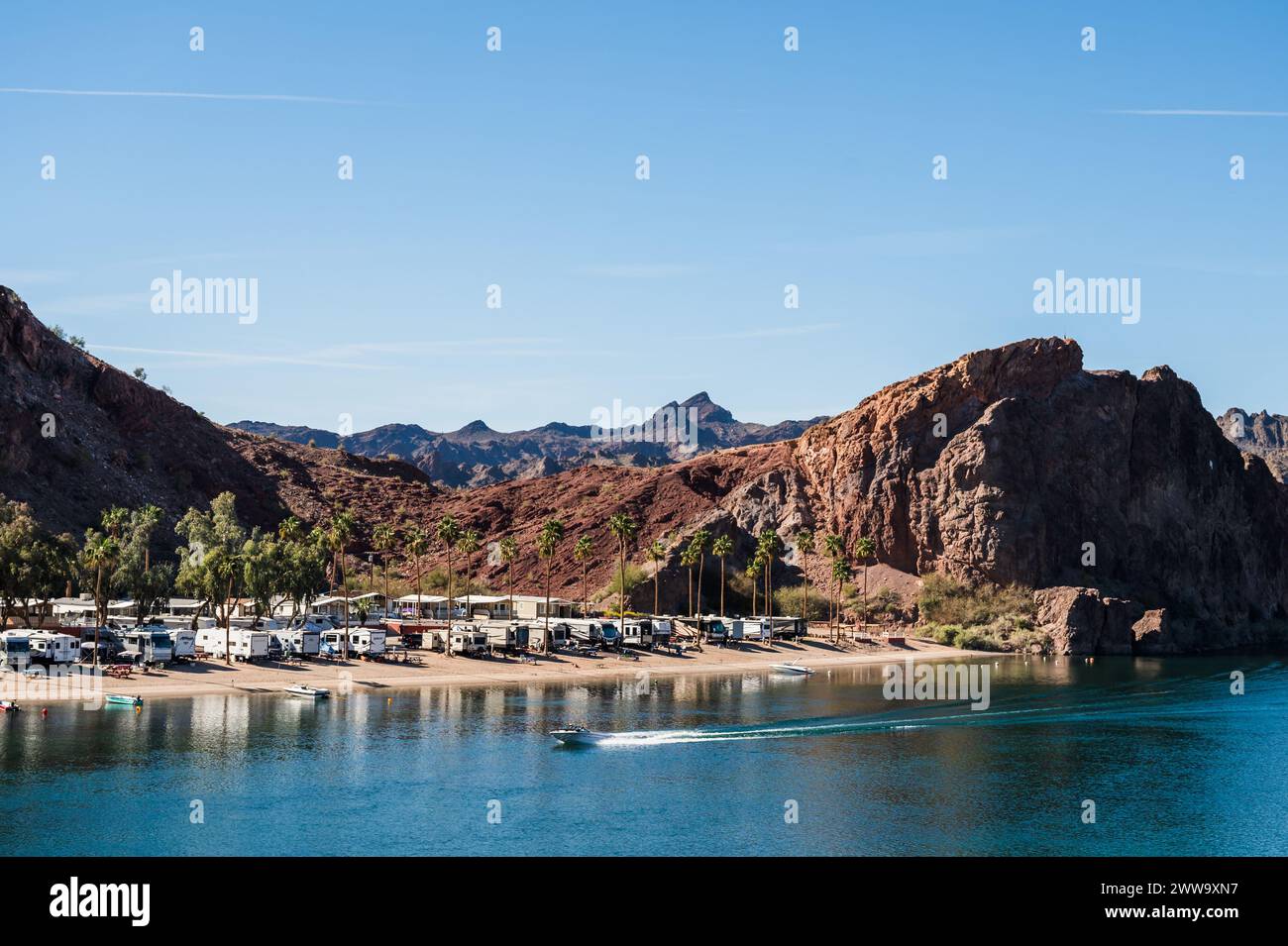 Campgrounds and resorts along the Colorado River below the Parker Dam ...