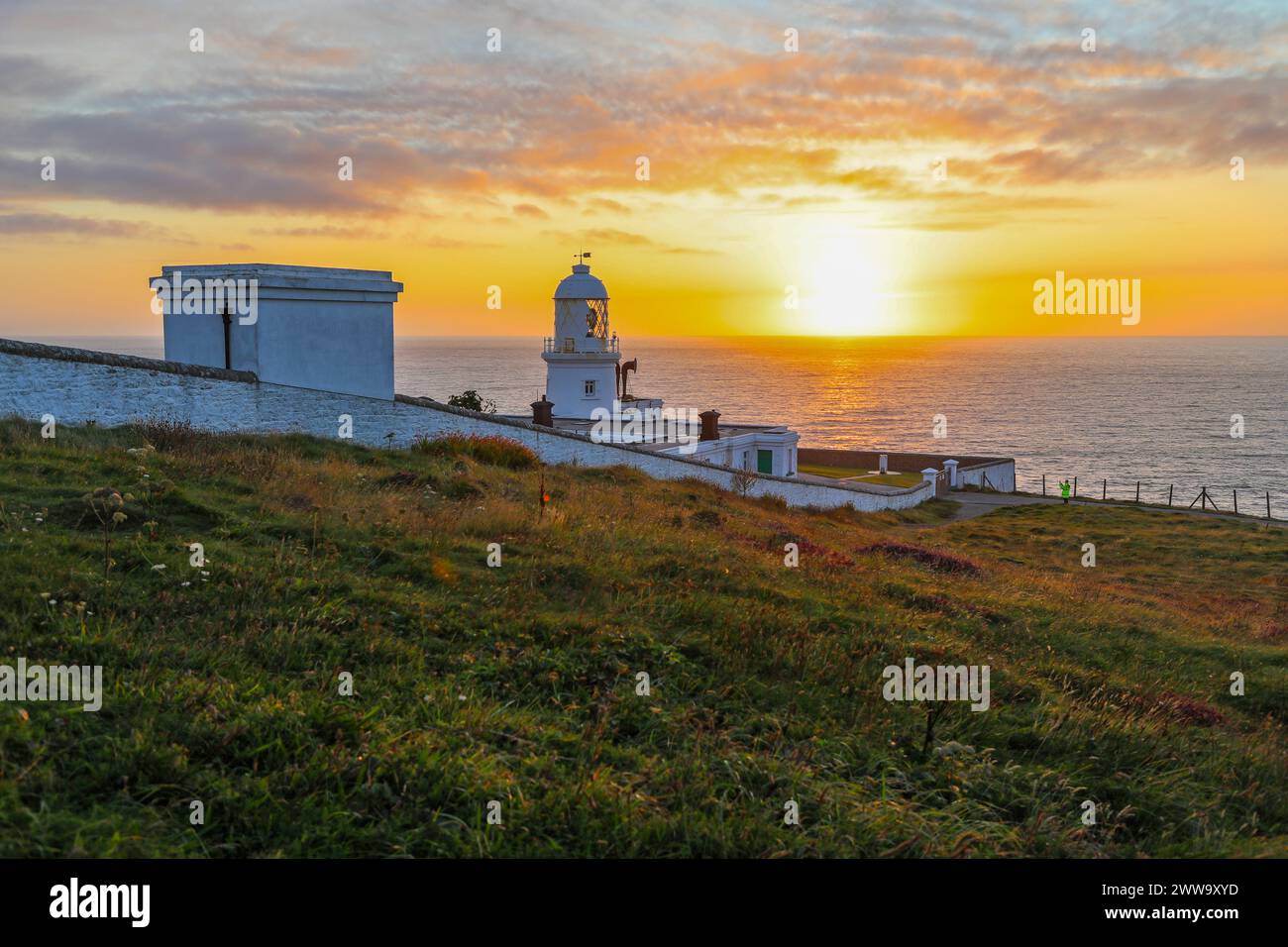 Pendeen lighthouse hi-res stock photography and images - Alamy