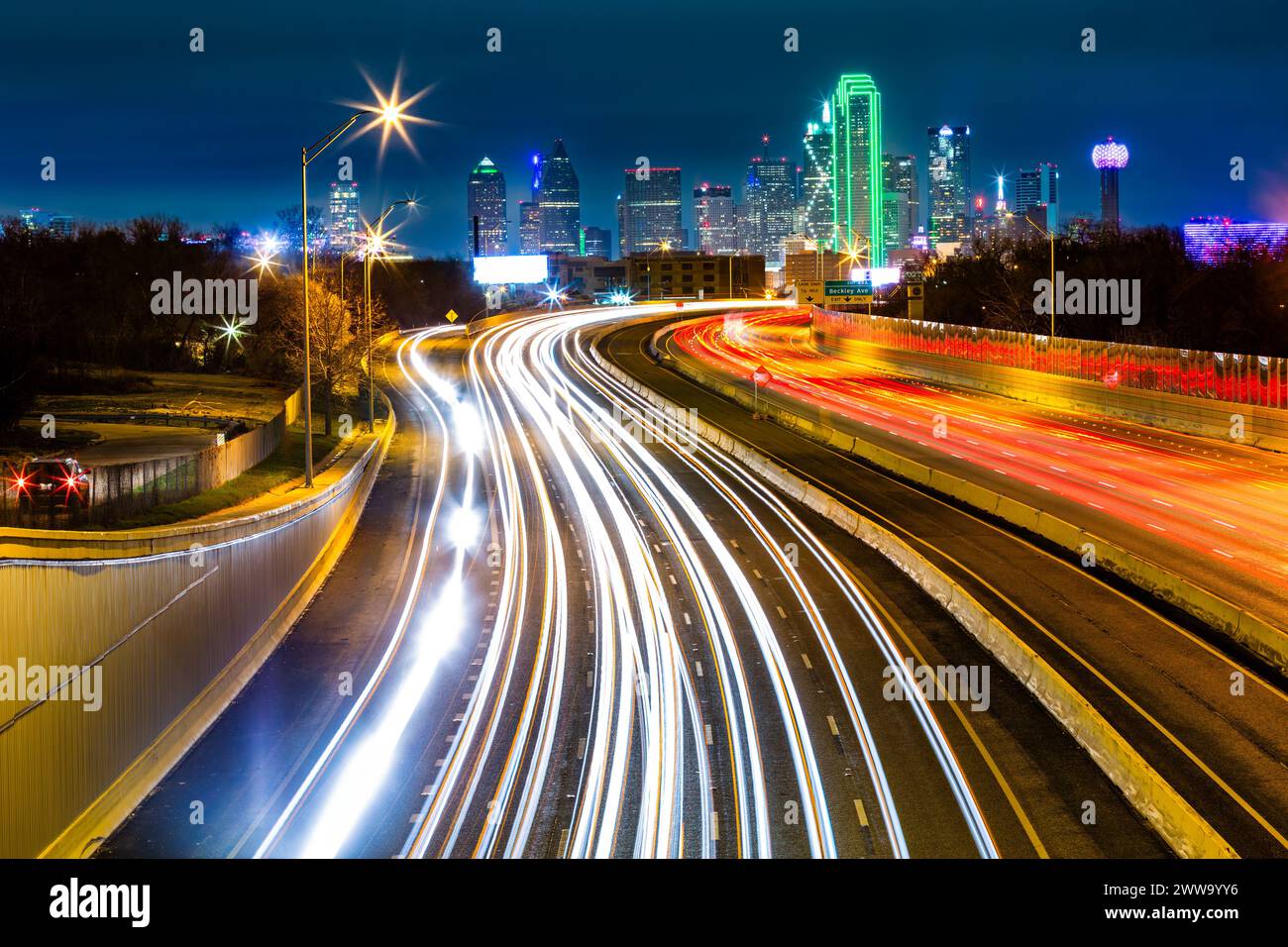 Dallas expressway hi-res stock photography and images - Alamy