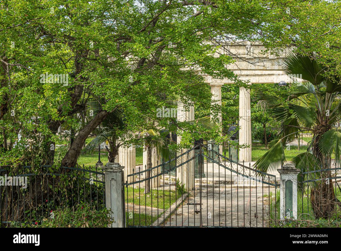 Cartagena, Colombia - July 25, 2023: Beige stone columns circle around ...