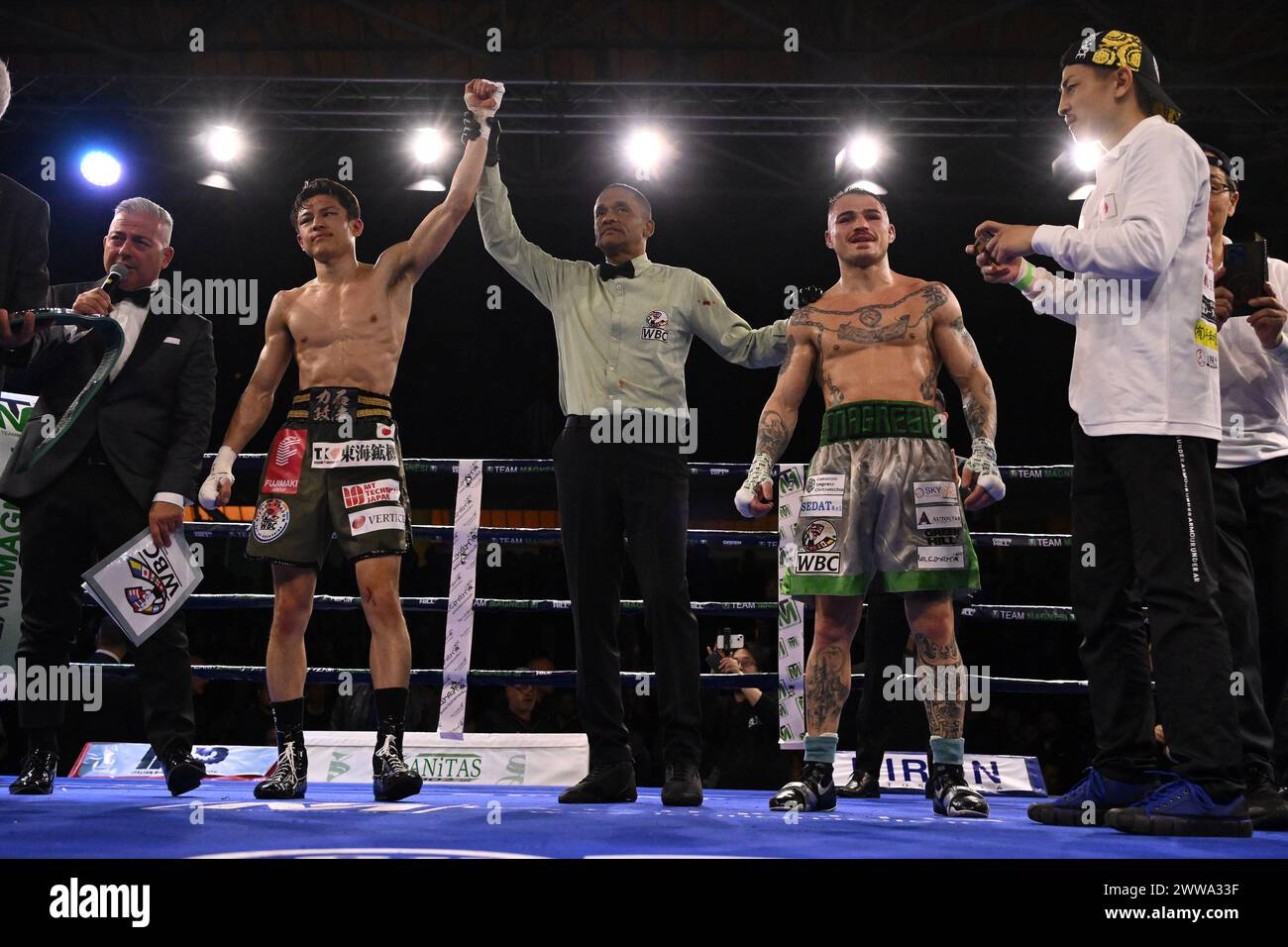 Superfeather hi-res stock photography and images - Alamy