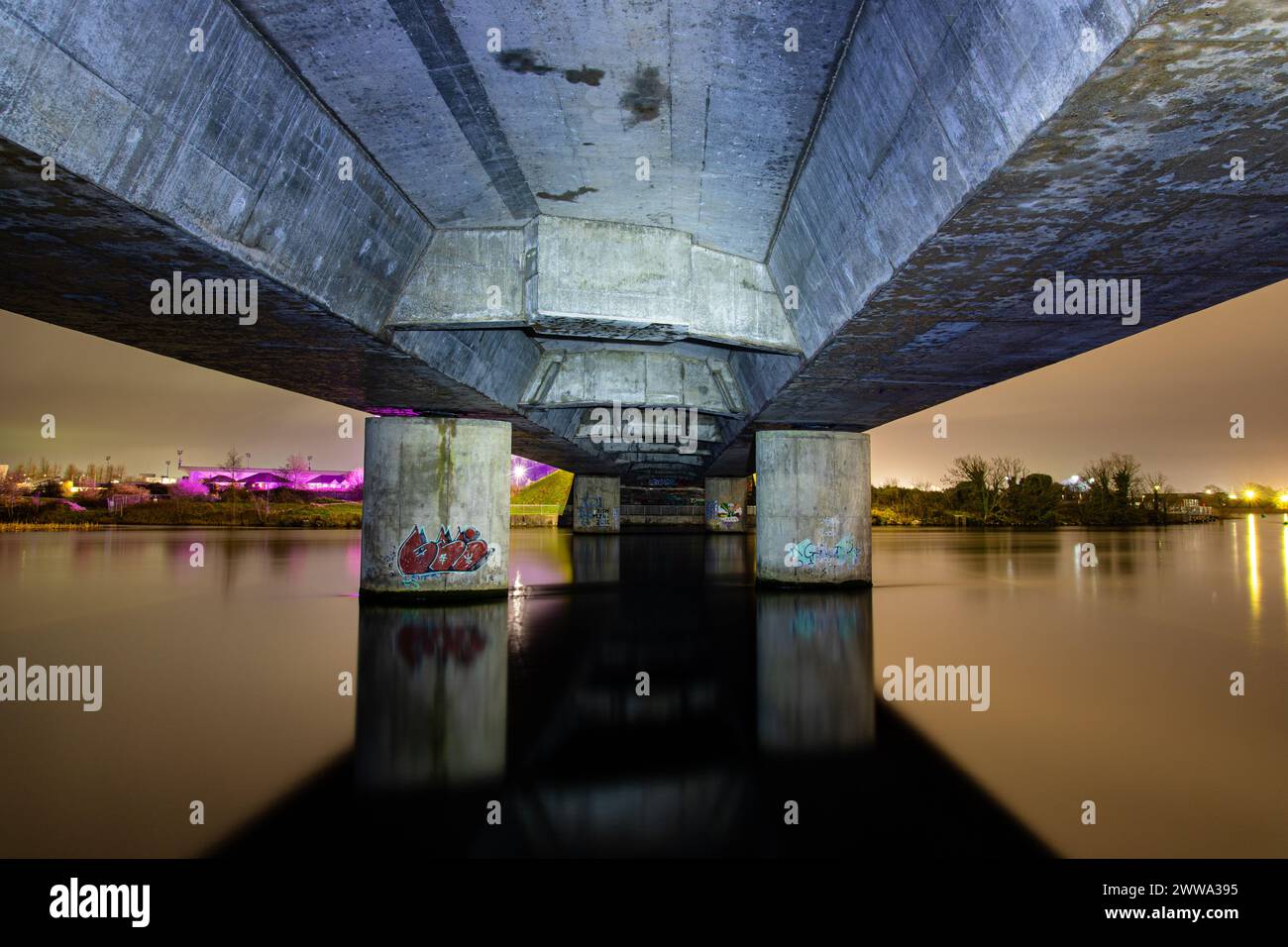 Quincentenary bridge galway hi-res stock photography and images - Alamy