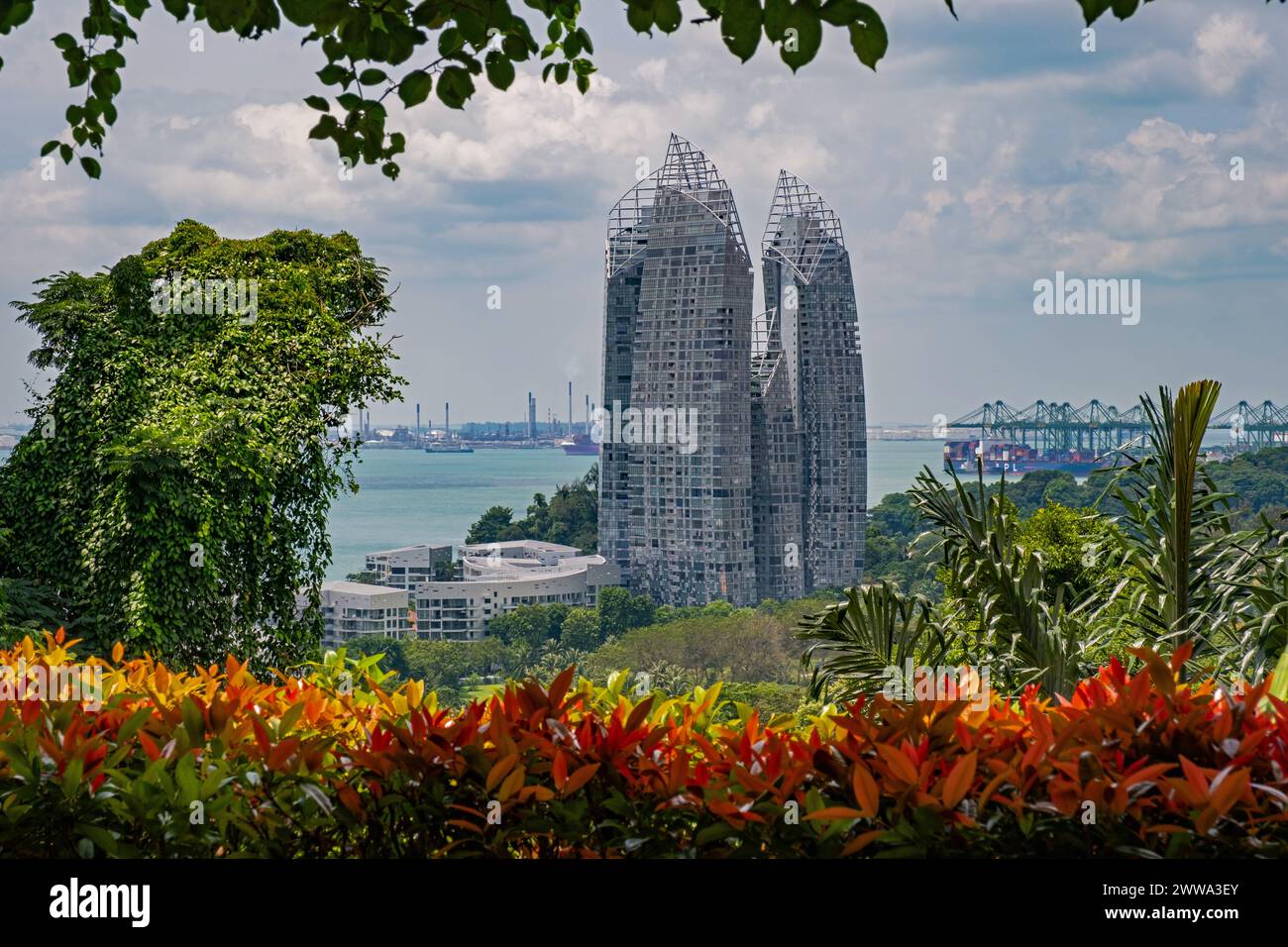 Reflections at Keppel Bay, Singapore Stock Photo - Alamy