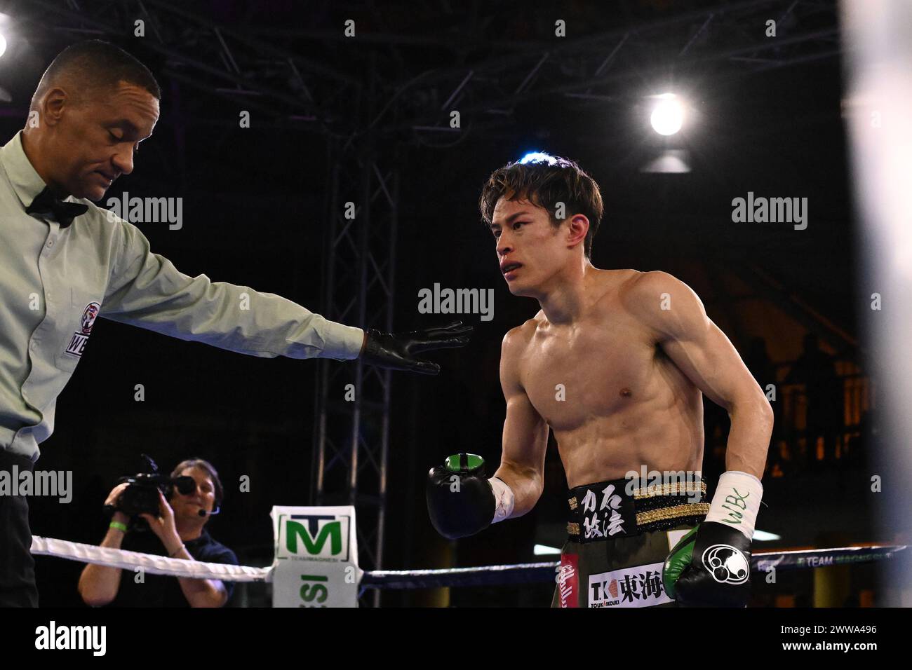 Superfeather hi-res stock photography and images - Alamy