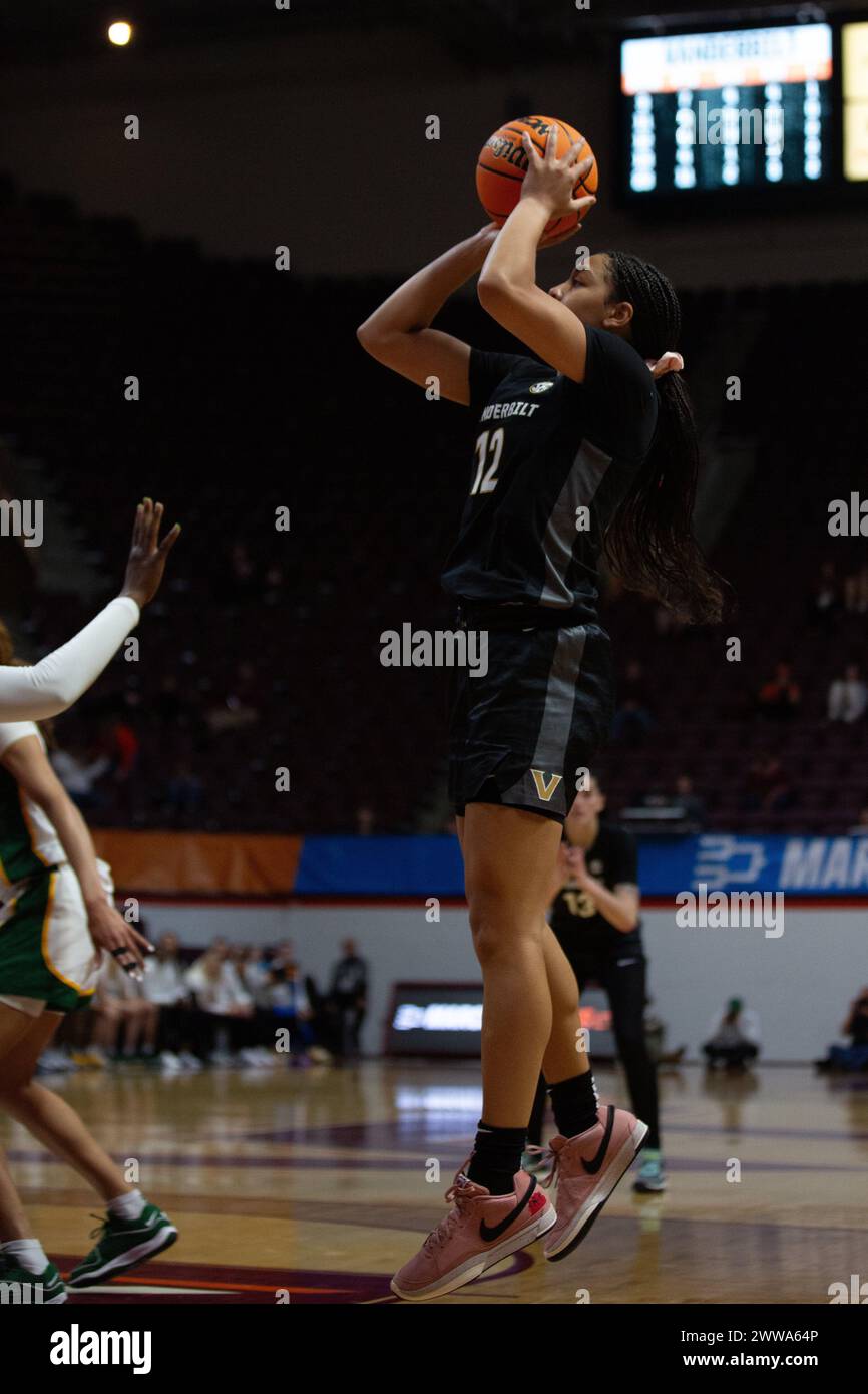 Khamil hi-res stock photography and images - Alamy