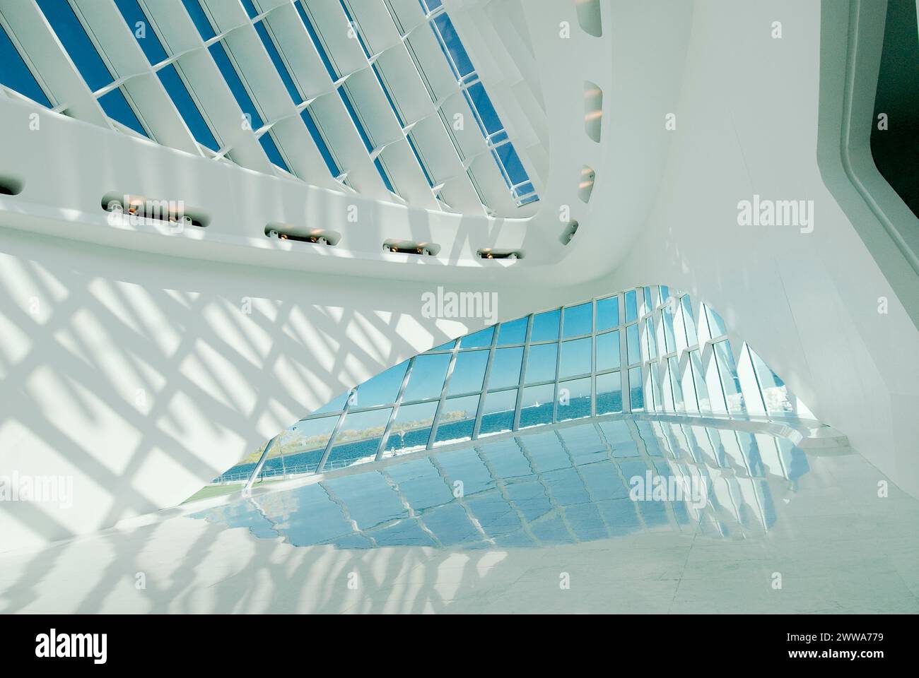 graceful interior of the Milwaukee Art Museum designed by Santiago ...