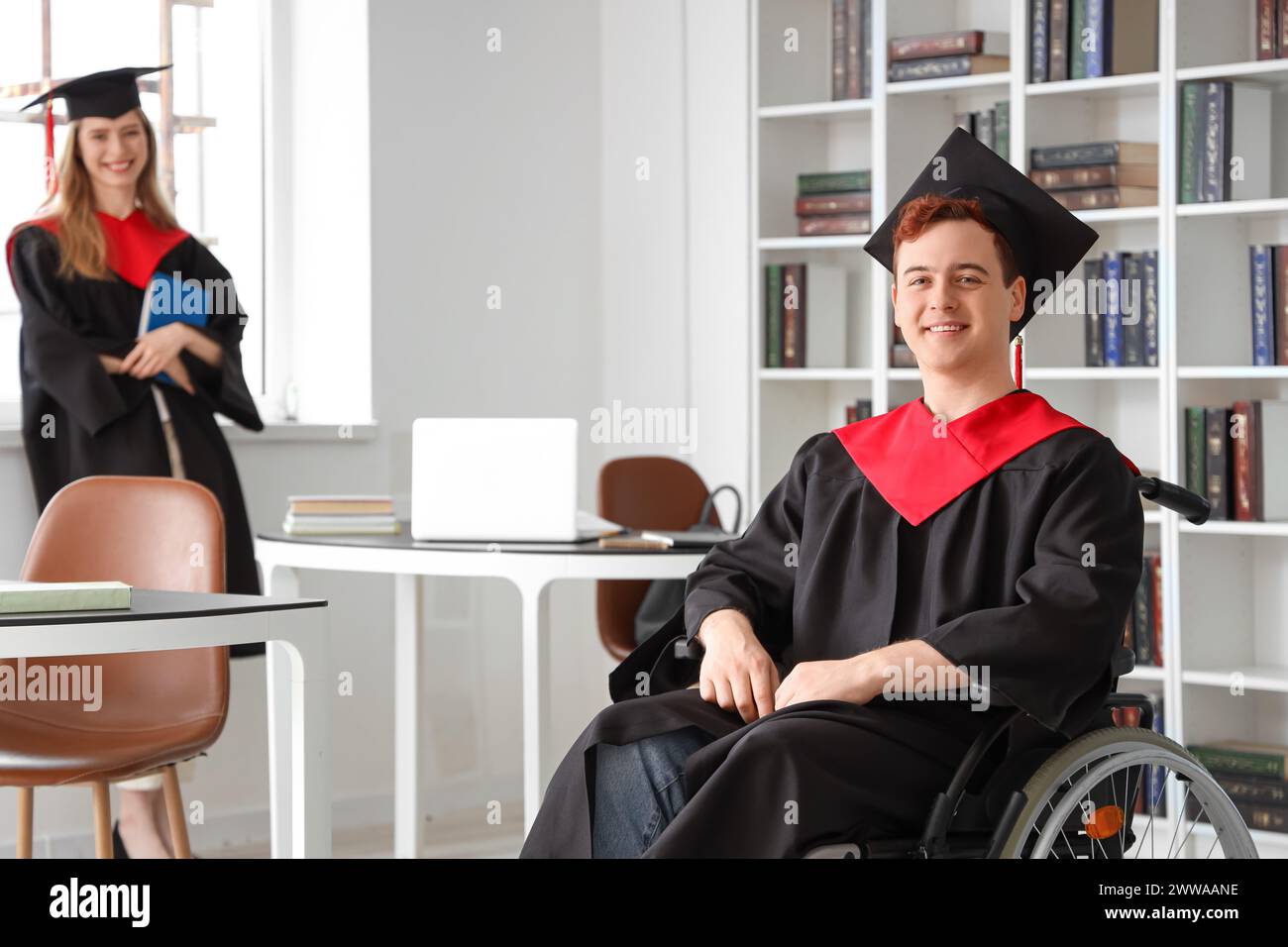 Wheelchair student graduating hi-res stock photography and images - Alamy