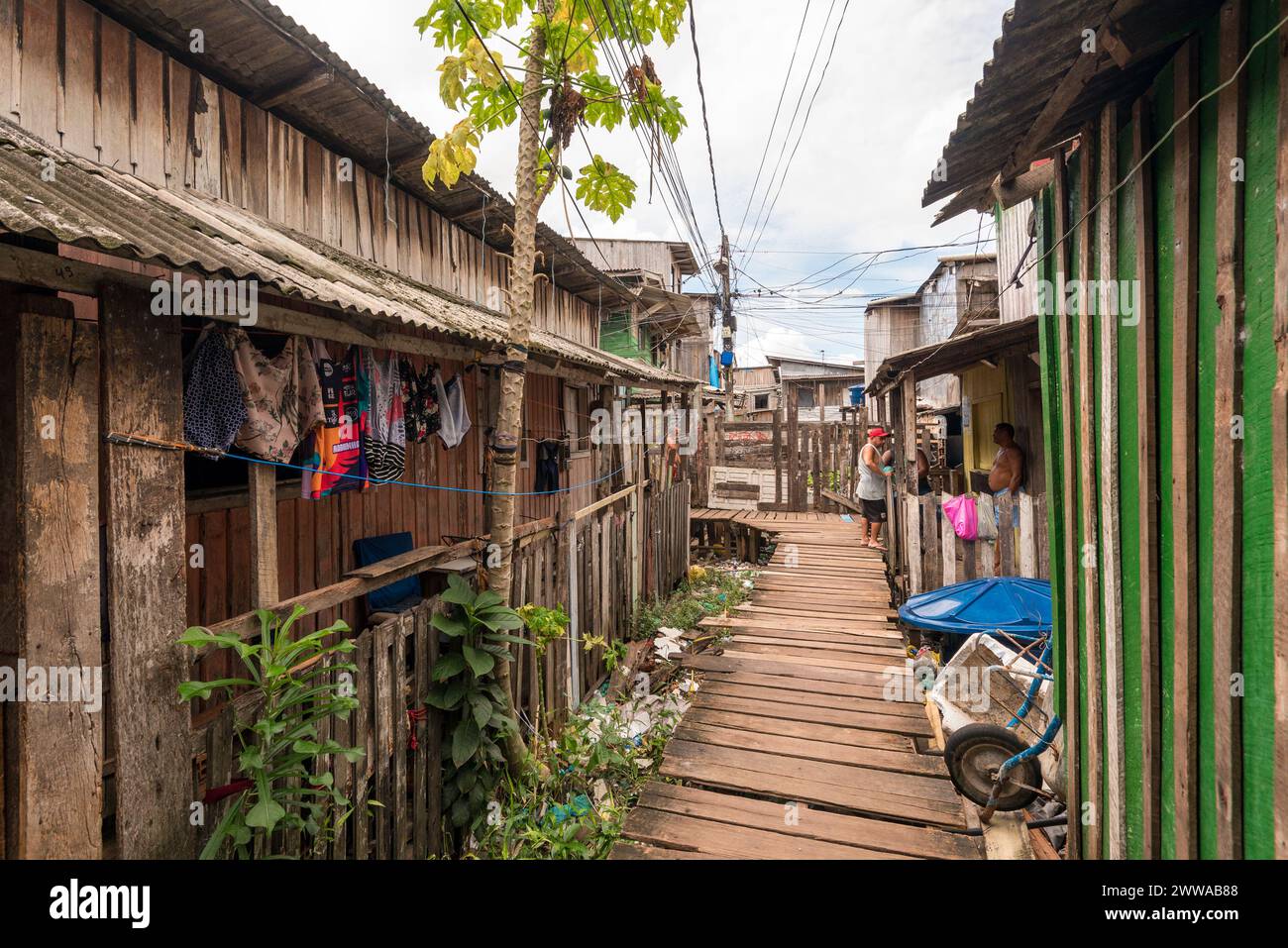 Poor neighborhood brazil hi-res stock photography and images - Alamy