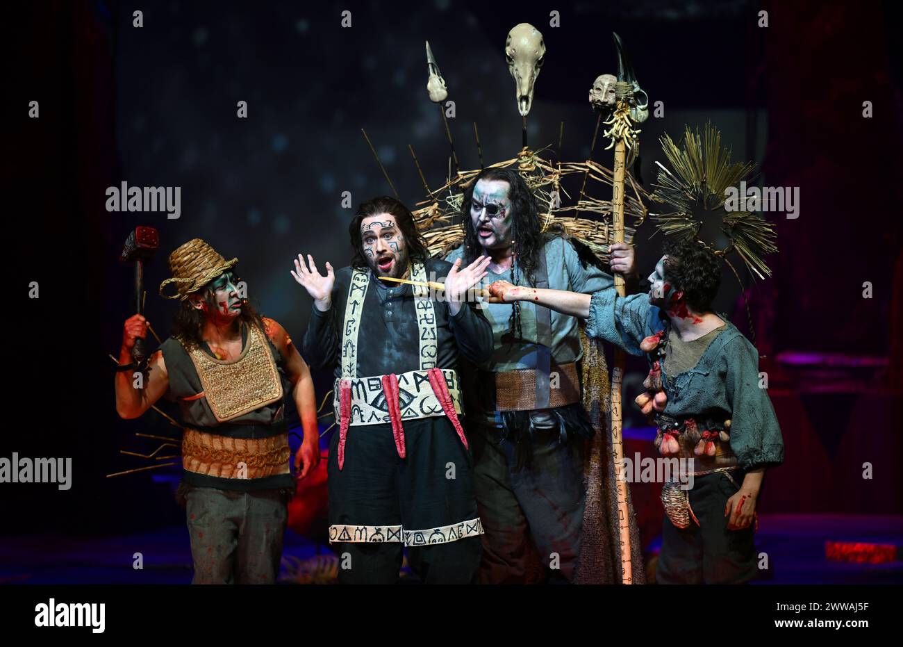 Donner opera hi-res stock photography and images - Alamy