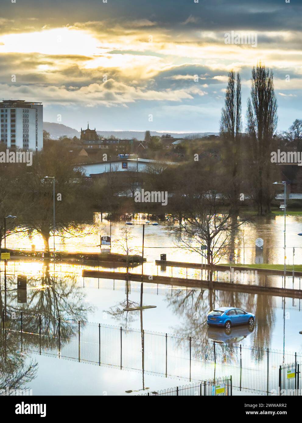 Extreme weather conditions,extensive flooding,after heavy,prolonged ...