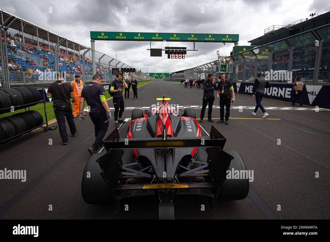 24 VAN HOEPEN Laurens (nld), ART Grand Prix, Dallara F3 2019, starting ...
