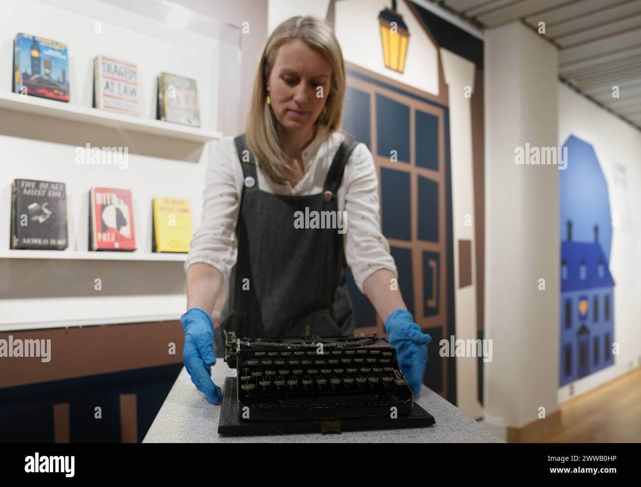 Agatha Christie's 1937 Remington Portable typewriter on display during ...