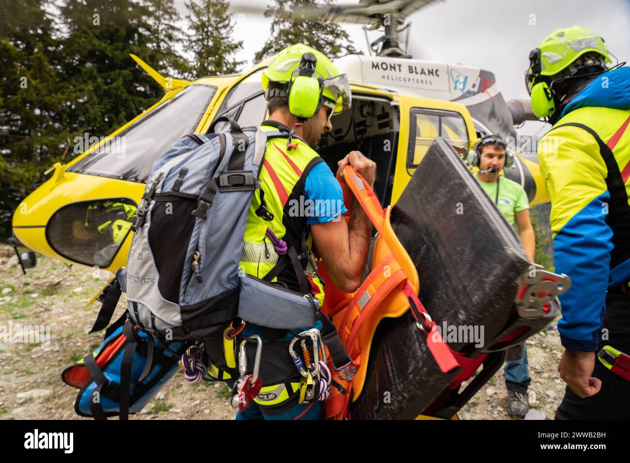 Report on a rescue device specializing in difficult mountain access ...