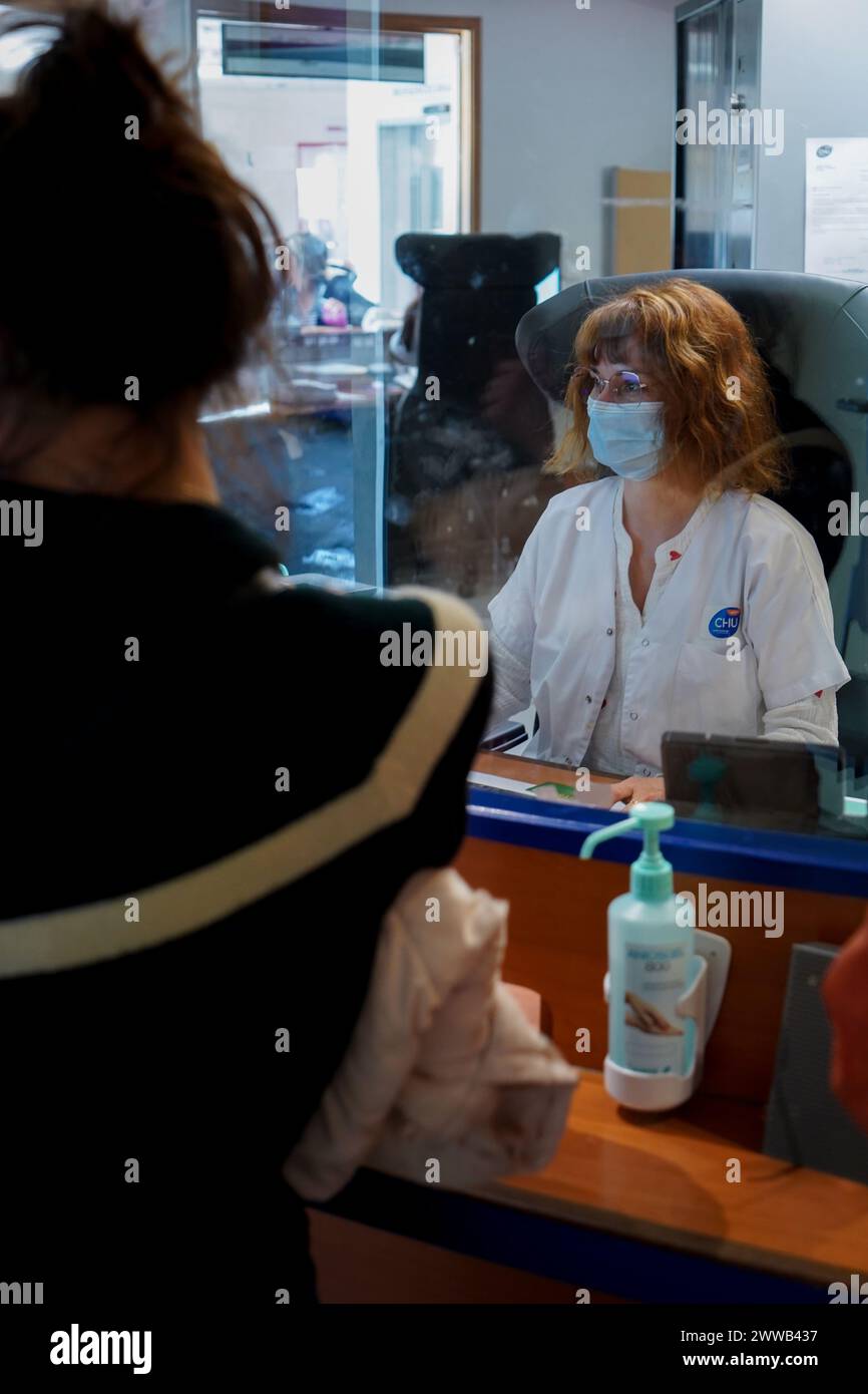 Patients at the reception of the emergency department of a university ...