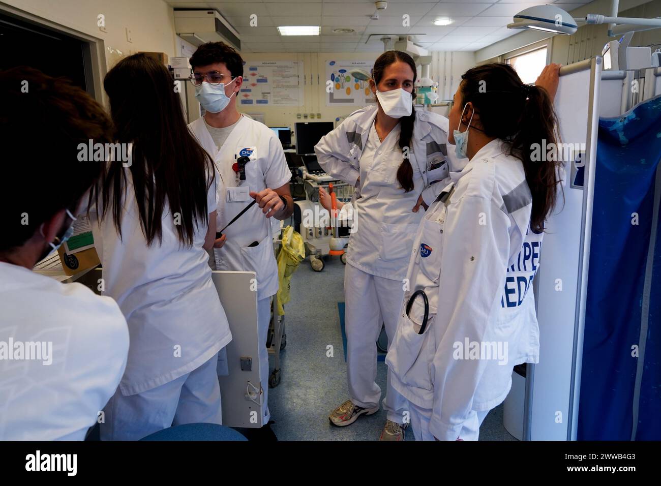 Shock room in the intensive care unit of a university hospital Stock ...
