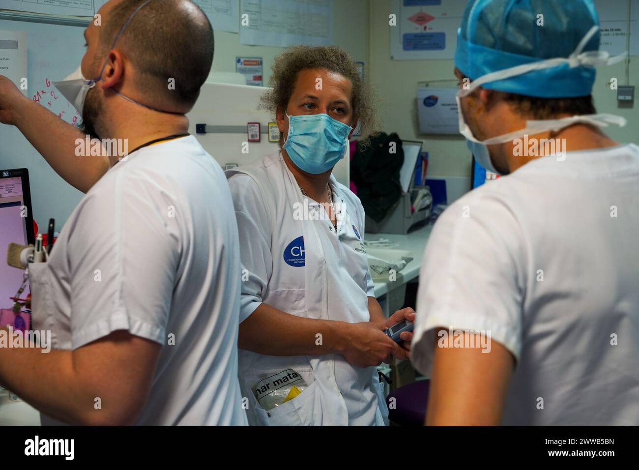 Shock room in the intensive care unit of a university hospital Stock ...
