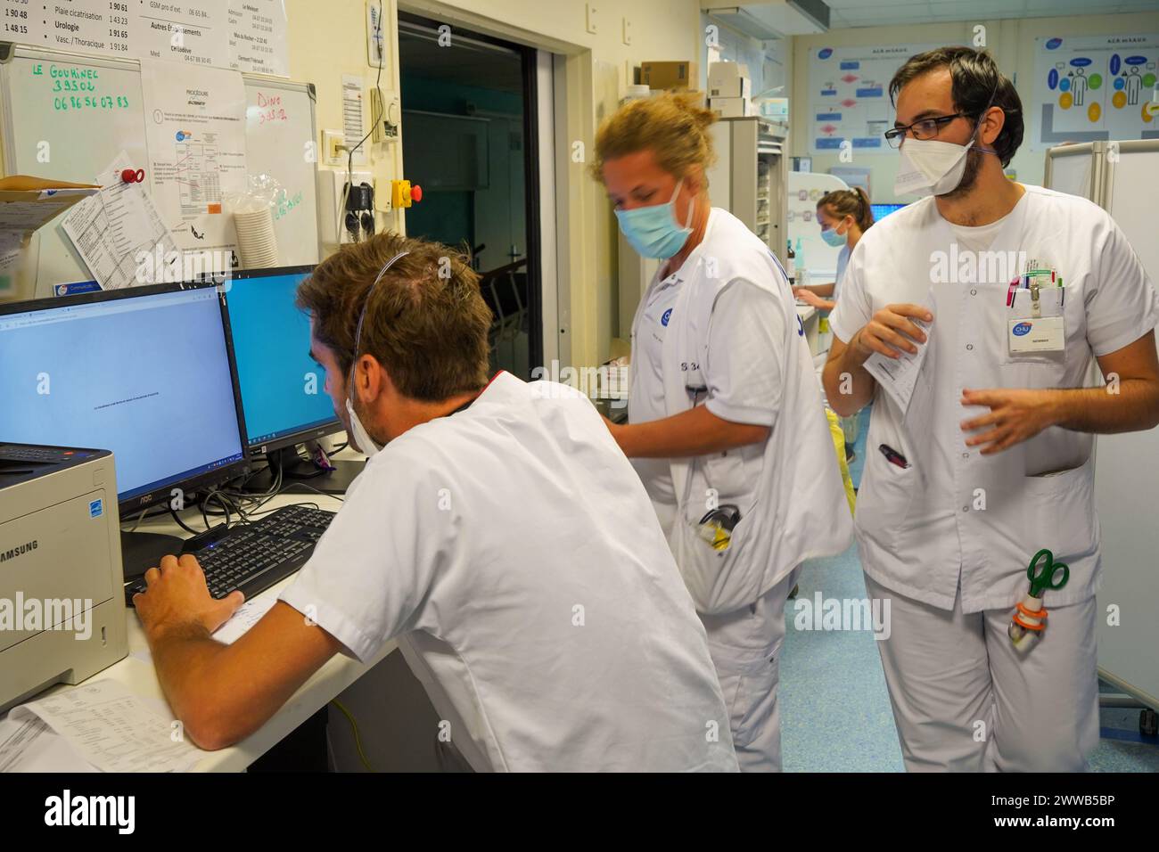 Shock room in the intensive care unit of a university hospital Stock ...