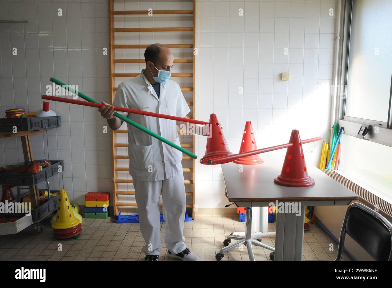 Physiotherapy session in the aftercare and rehabilitation department of ...