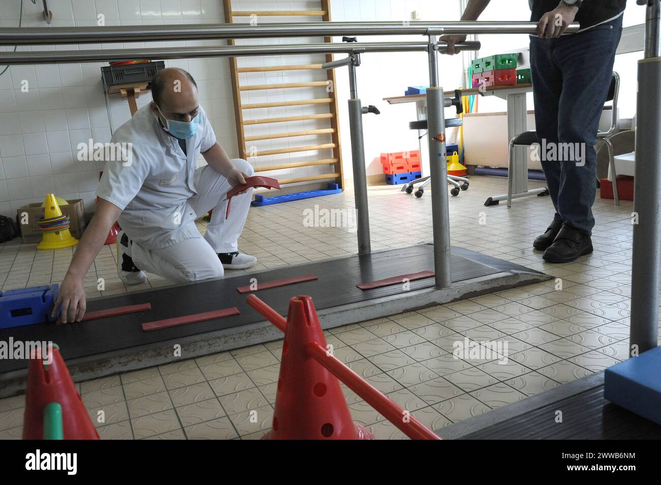 Physiotherapy session in the aftercare and rehabilitation department of ...