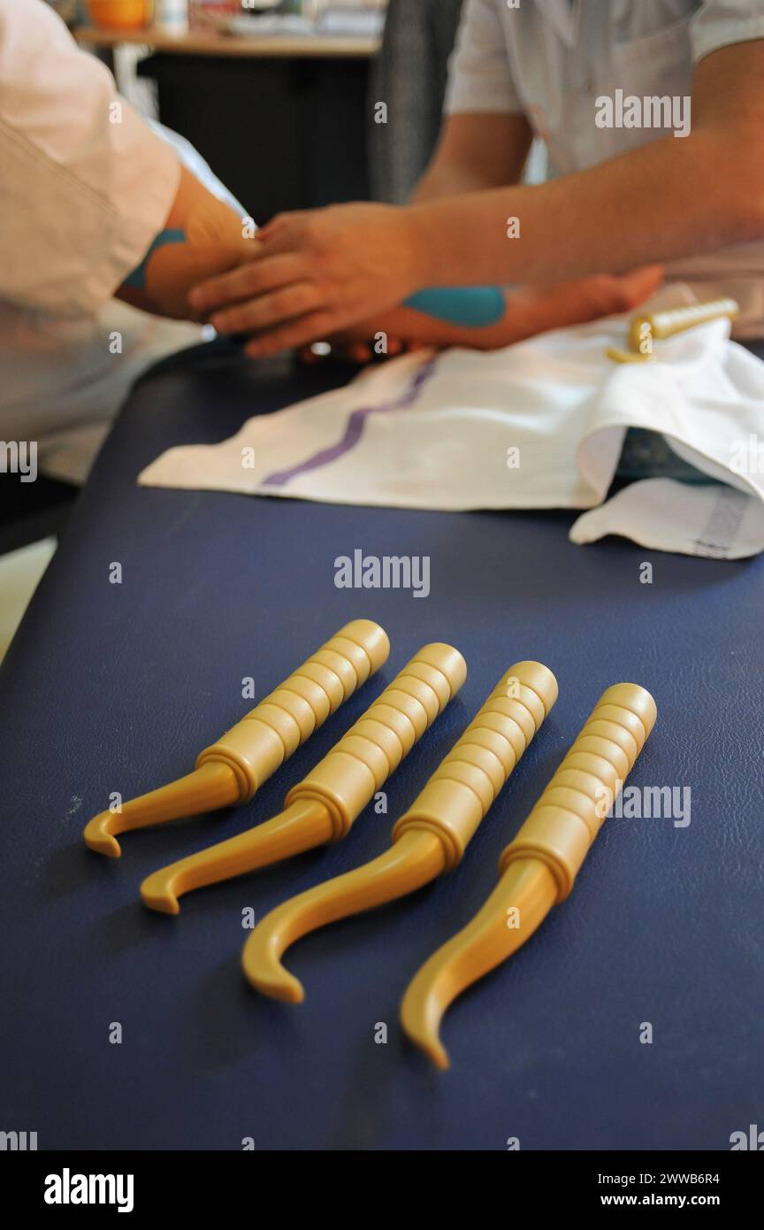 Physiotherapy session in the aftercare and rehabilitation department of ...