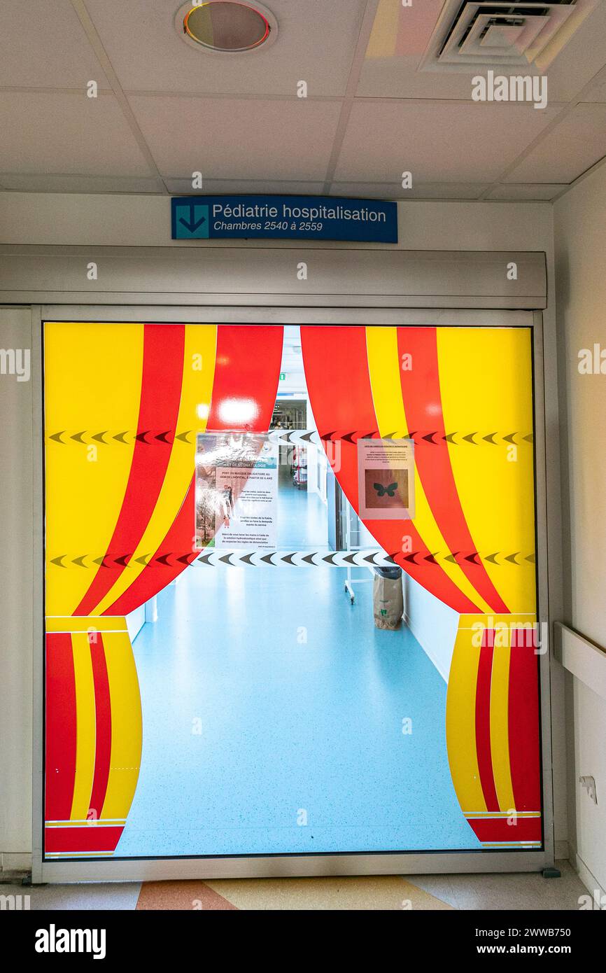 Airlock hi-res stock photography and images - Alamy